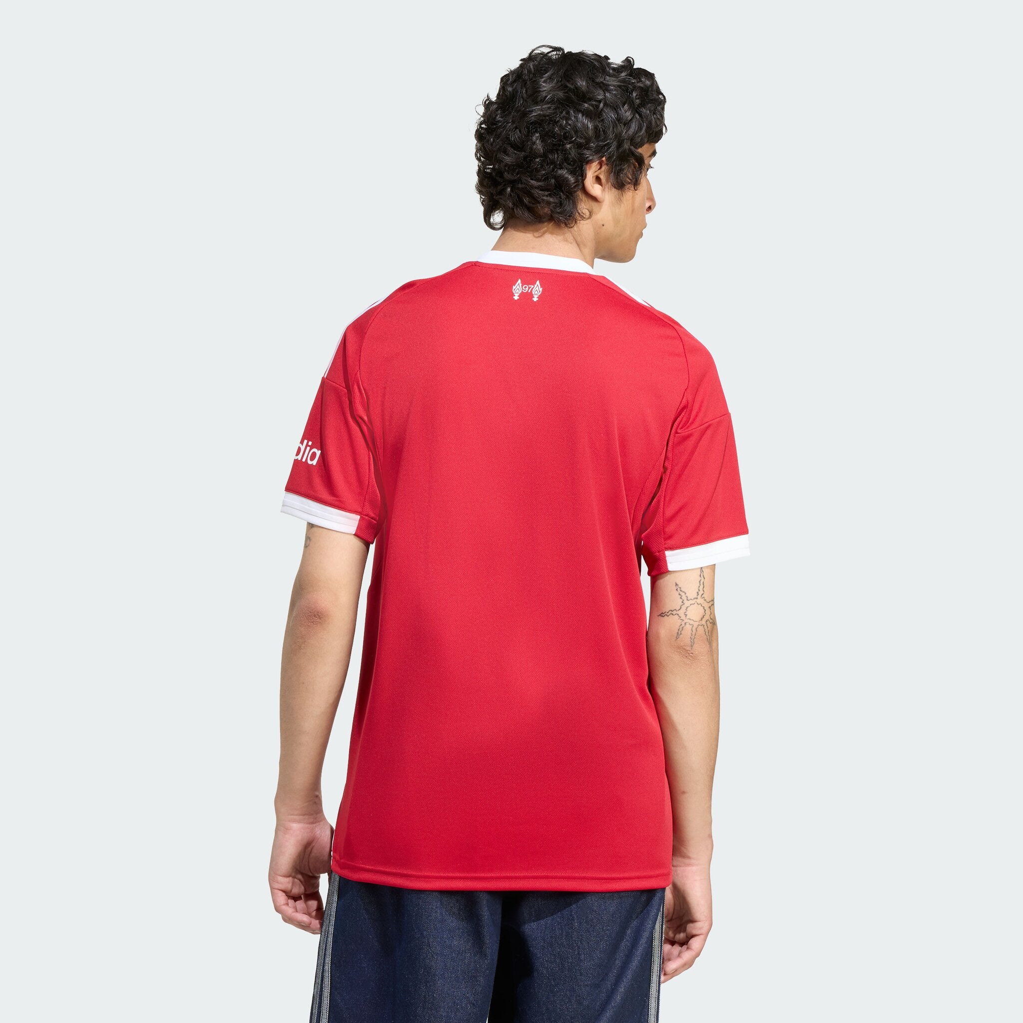 Liverpool Home Kit - Get Your New LFC Home Kit Now!